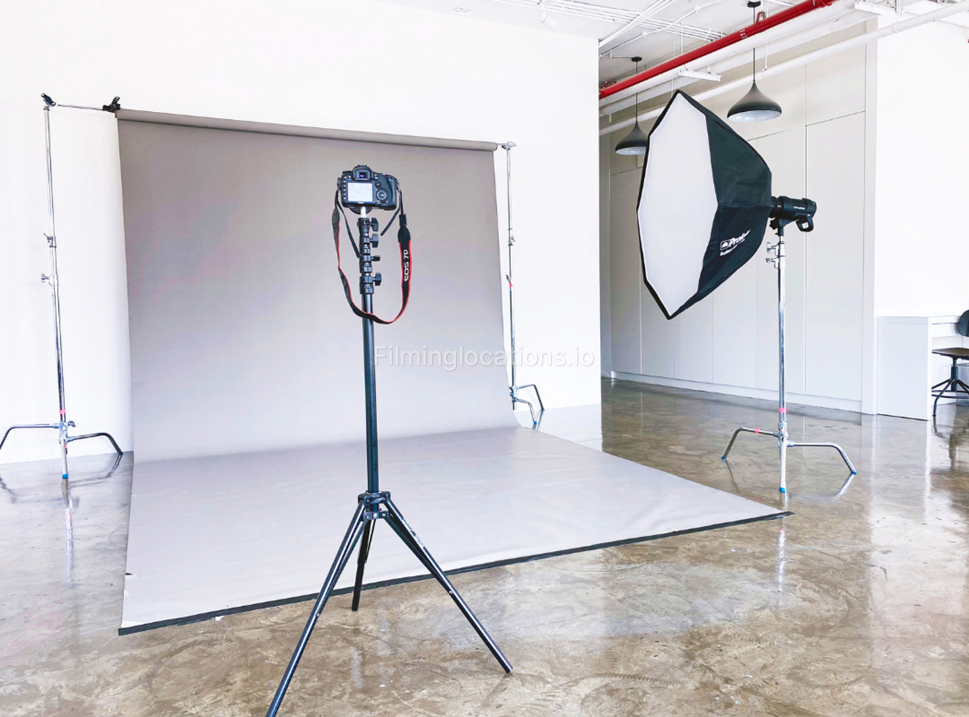 Natural Light & Full Black-Out Studio in Business Bay | Filming Locations