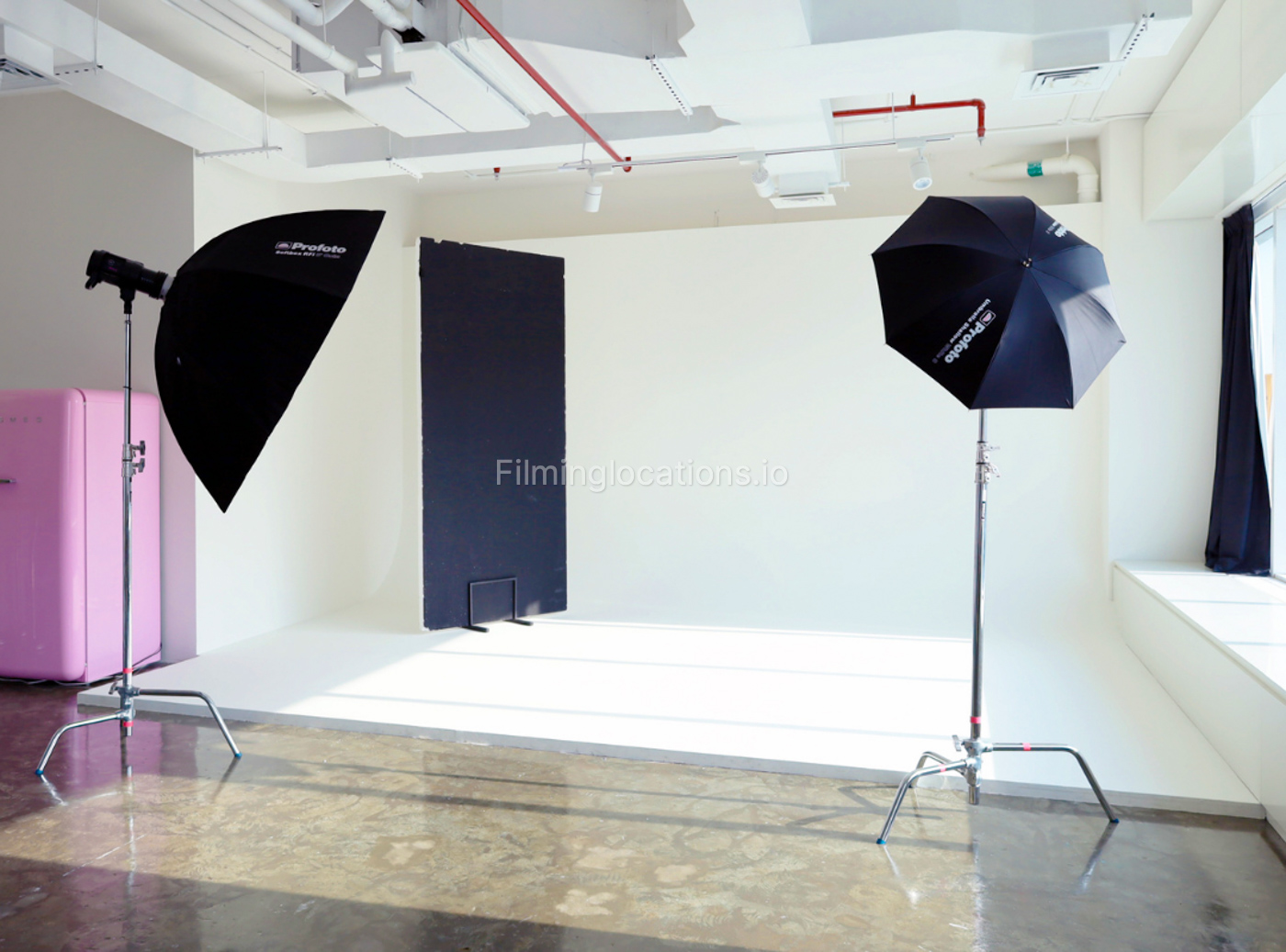 Natural Light & Full Black-Out Studio in Business Bay | Filming Locations
