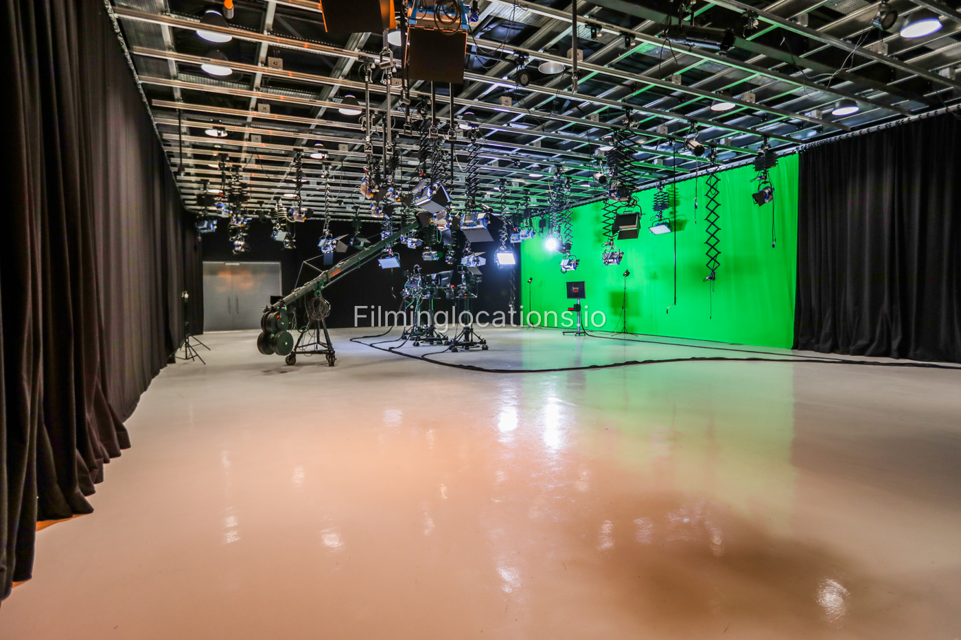 Media facility and fully equipped studios | Filming Locations