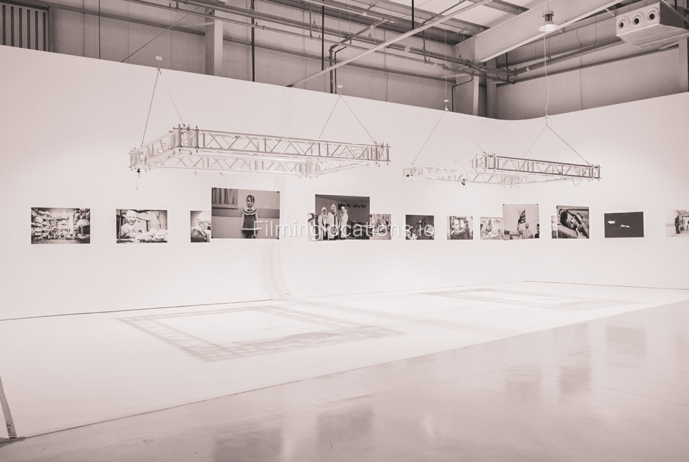 Huge Studio with Three Different Infinity Wall Sizes | Filming Locations